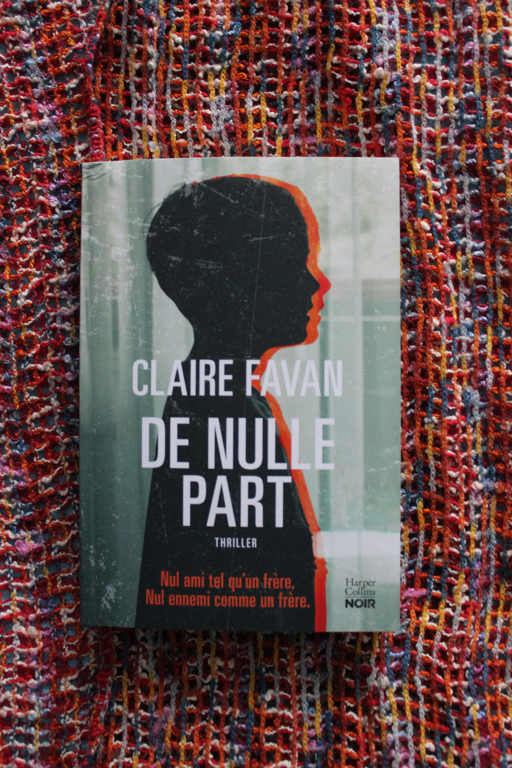 « De nulle part » - Janette Magazine